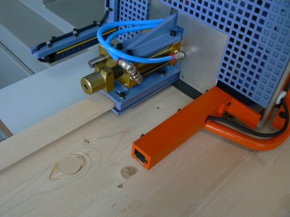 Automatic Plugging Machines - Karl Ayen Maschinenfabrik GmbH